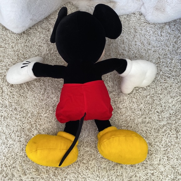 Disney | Toys | Vintage 202 Disney Store Velvet Mickey Mouse Giant ...